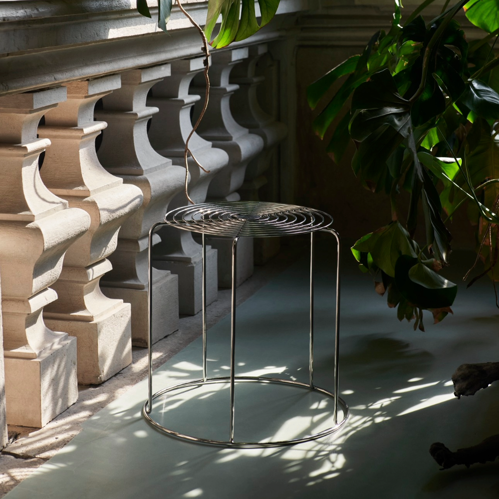 &Tradition VP11 Wire Stool | Utility Design UK