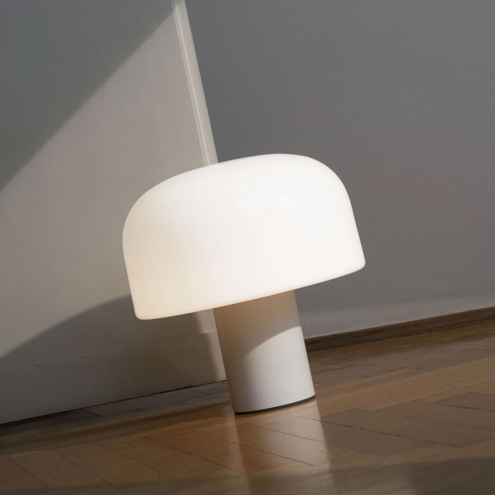 Buy Flos Bellhop Glass T Table Lamp | Free UK Delivery | Official Stockist