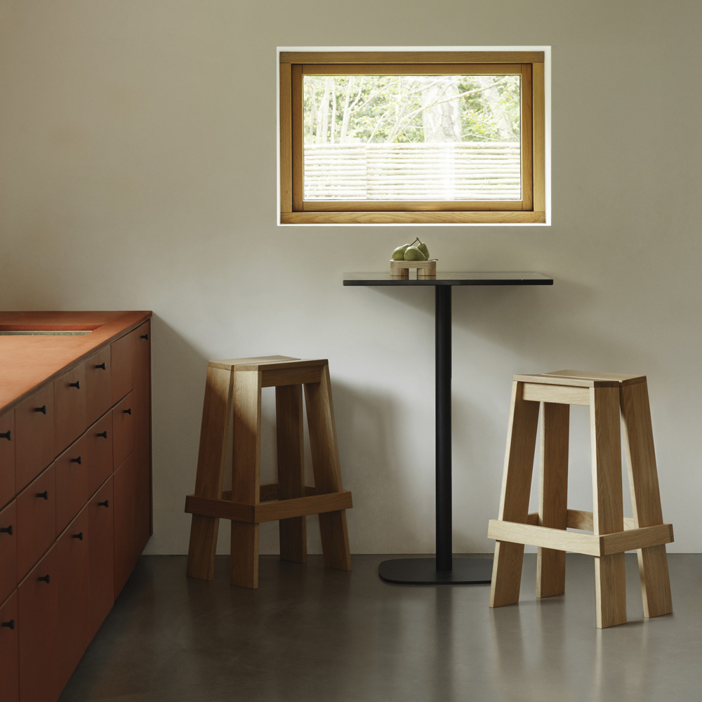 Buy the Normann Copenhagen Let Bar Stool