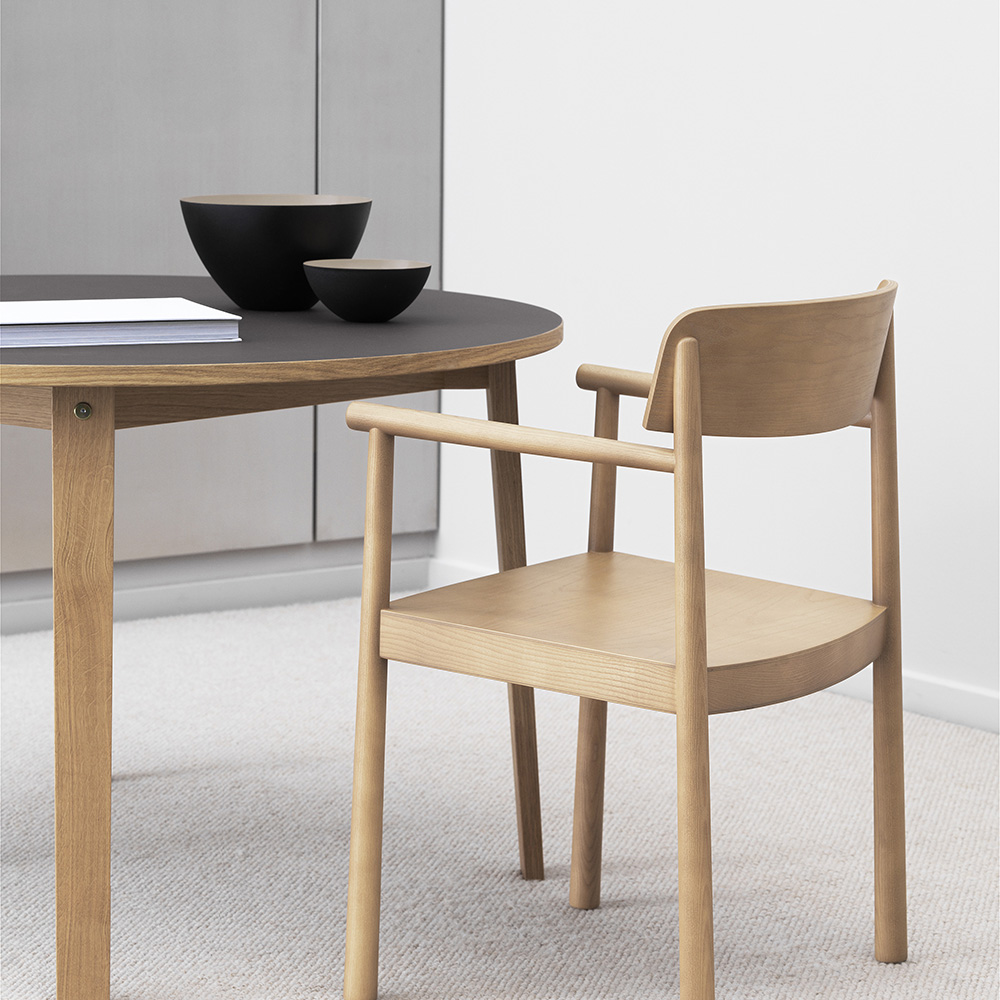 Buy the Normann Copenhagen Slice Round Dining Table